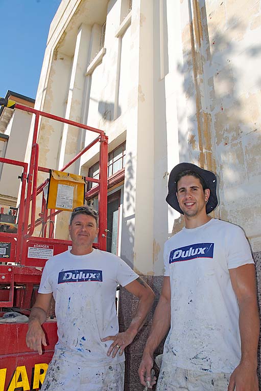 Art project under way - The Border Watch