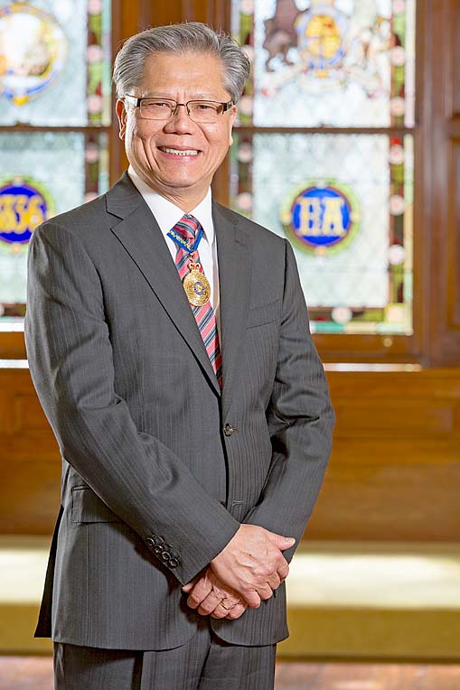 Mount Gambier virus safety measures impress state governor - The Border ...