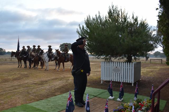 Kalangadoo community gathers to remember - The Border Watch