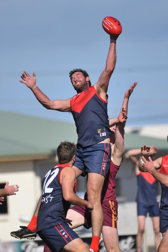 Competition heats up at Mid SE - The Border Watch