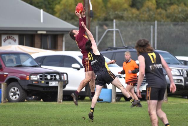 Murphies win high-octane affair - The Border Watch