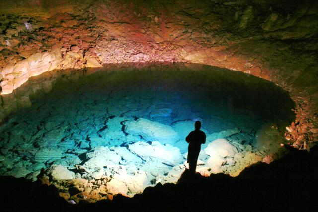 Tantanoola Caves recognition for impressive display - The Border Watch