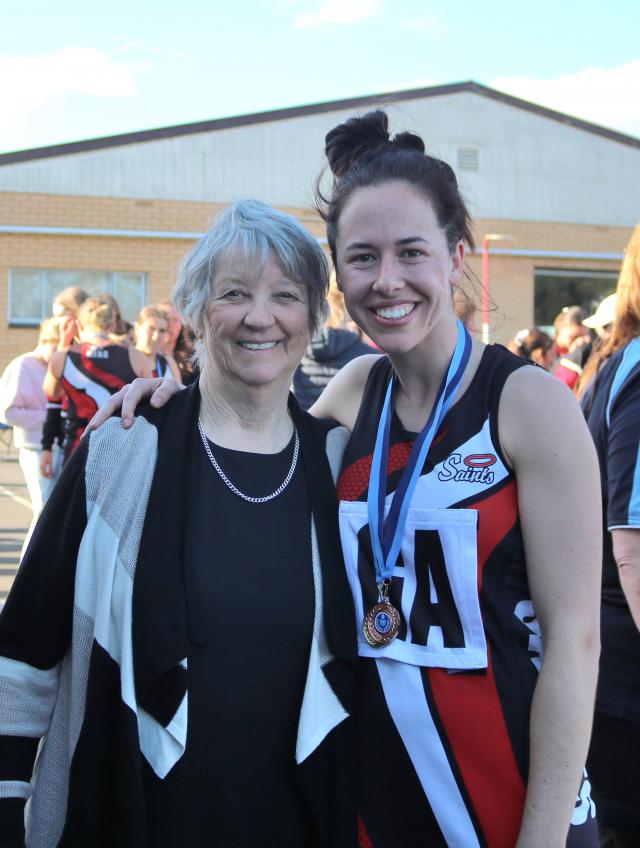 Millicent takes top netball honours - The Border Watch