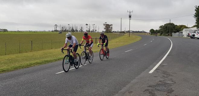 Three laps of windy circuit - The Border Watch