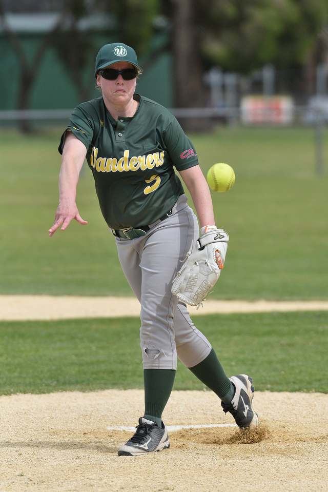 Wanderers smash Concordes - The Border Watch